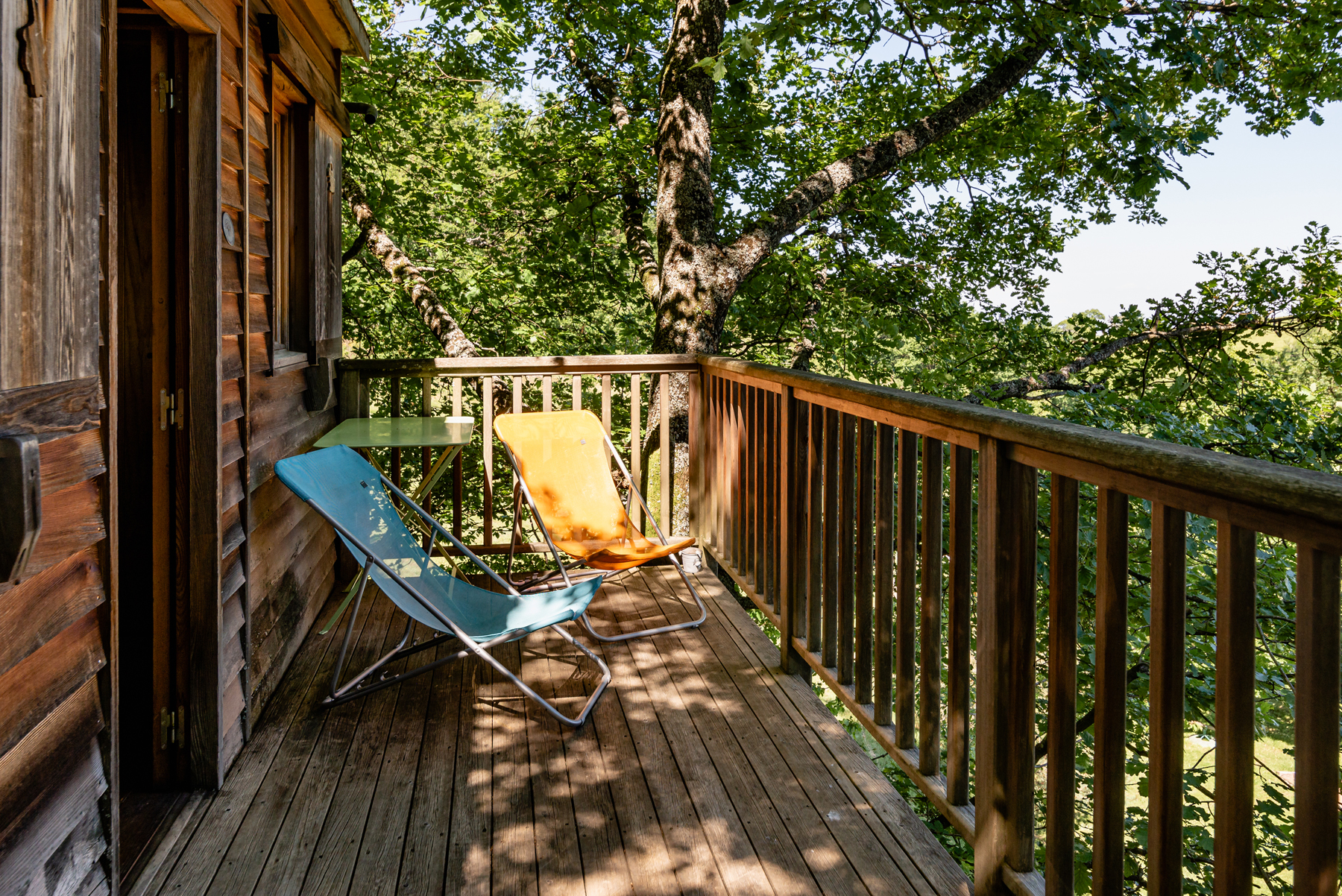 Réservez votre séjour dans notre cabane perchée dans les arbres ! Vue ...
